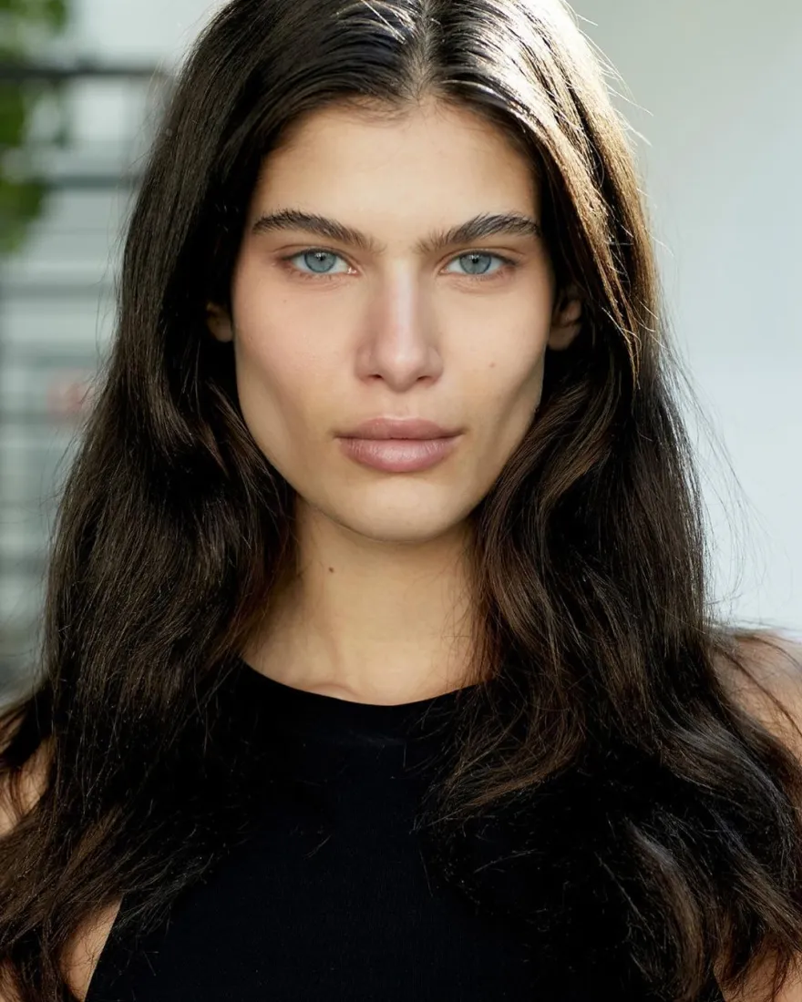 Anthi Fakidari: The first Greek angel on Victoria’s Secret catwalk ...