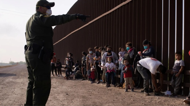 USA - CNN: Thousands of additional troops ordered to deploy to the ...