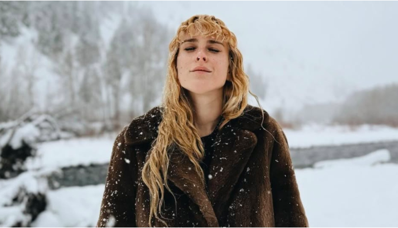 Rumer Willis: Celebrates 8 years of sobriety - ProtoThema English