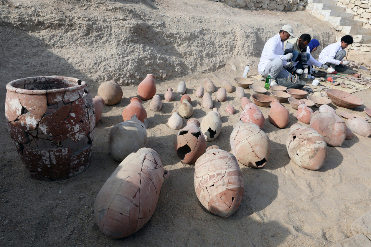4,000-year-old tombs and statues from the time of Pharaoh Hatshepsut ...