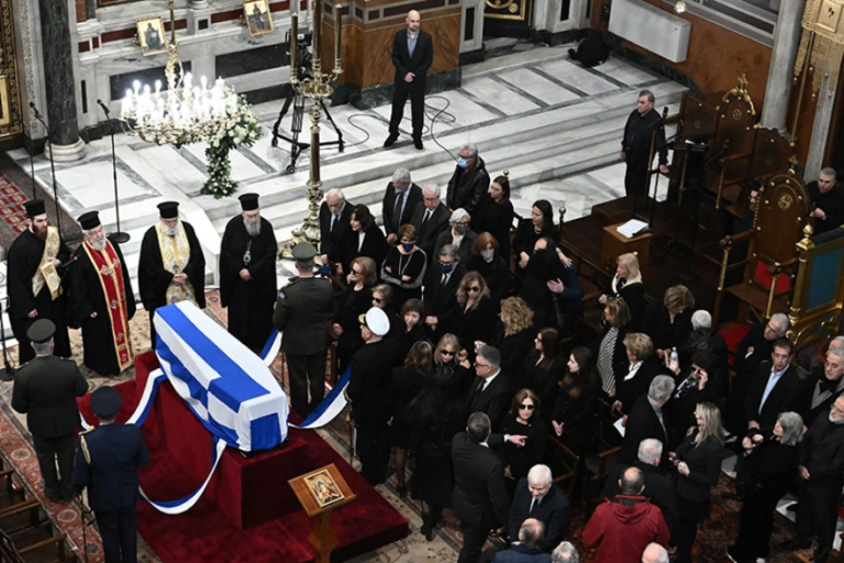 Kostas Simitis: The messages and the absences at the last farewell ...