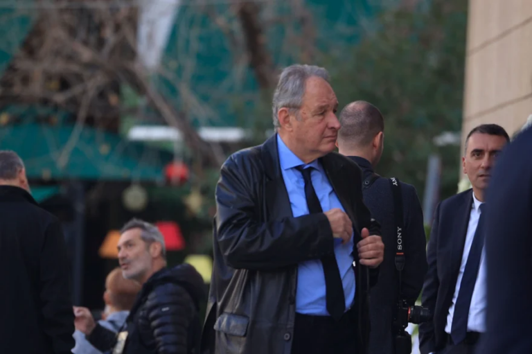 Kostas Simitis: The messages and the absences at the last farewell ...