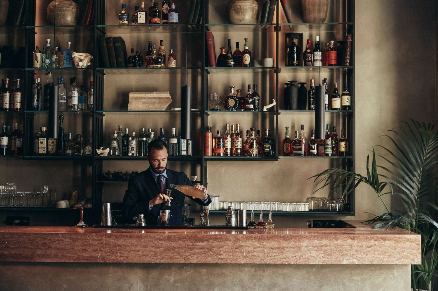 Makris Athens: The restaurant that earned a Michelin Star in just 15 ...