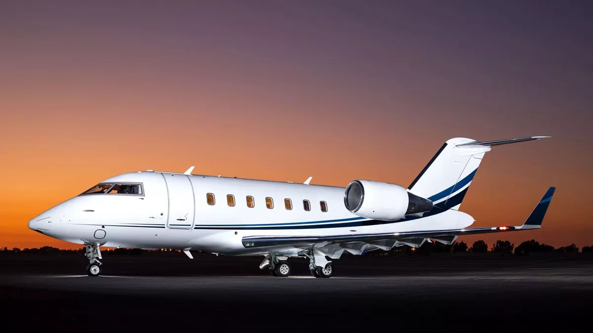 Private jet usage: Who pollutes the most - ProtoThema English