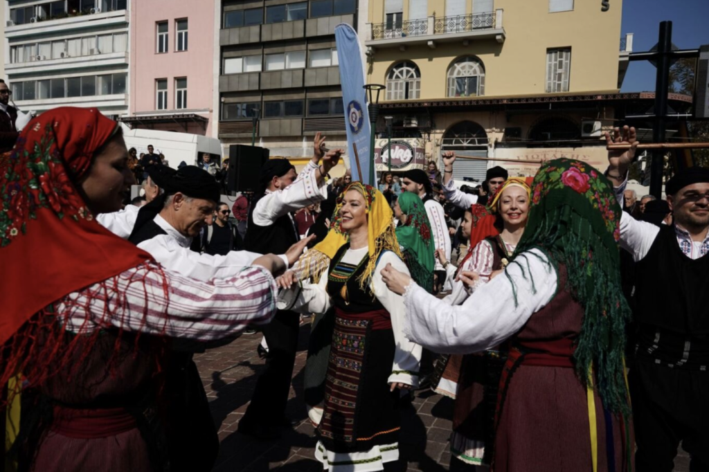 Tsiknopempti in Athens with dance, song, traditional customs, and ...