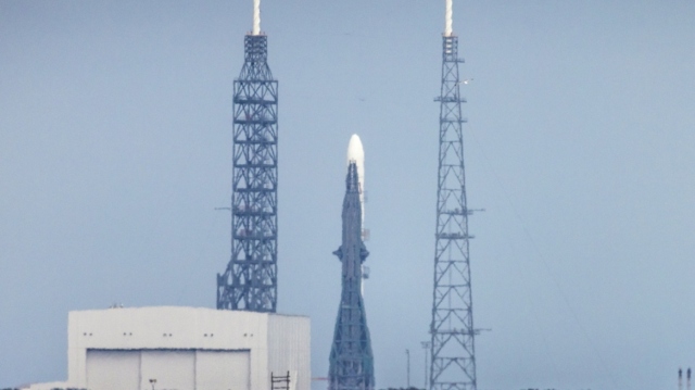 Jeff Bezos' Blue Origin will lay off 10% of its staff - ProtoThema English