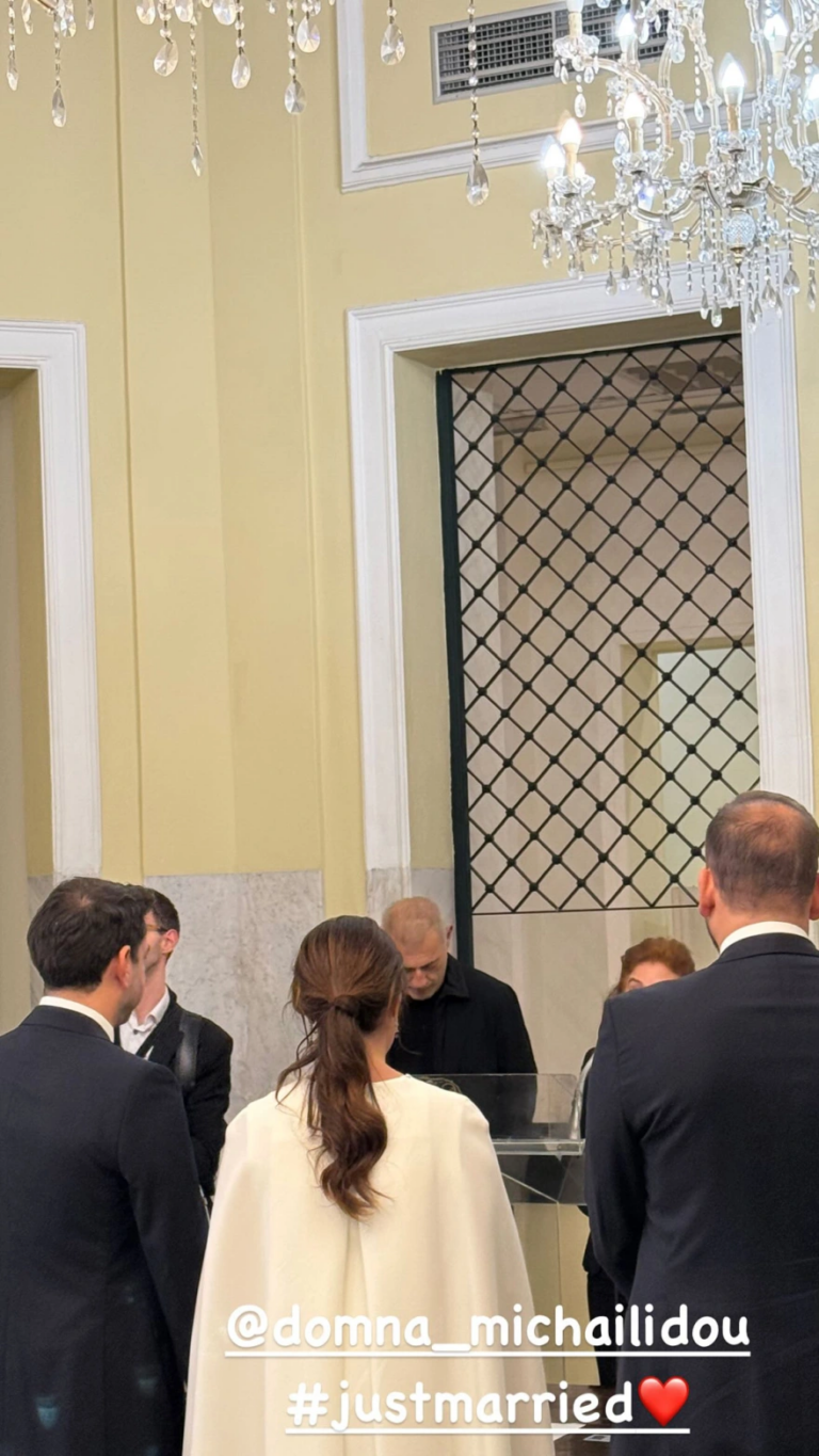 Domna Michailidou marries in a civil wedding - See photos - ProtoThema ...