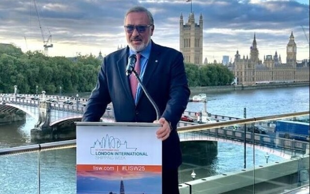 Tsakos Energy Navigation: In negotiations for the construction of 9 ...