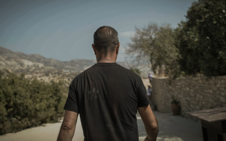 The "Viral Takis" who gave up everything to save stray animals becomes ...