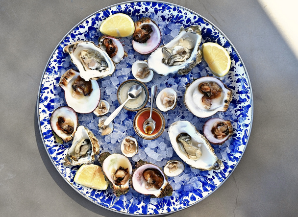 Sun, Salt, Repeat: The best tables of Paros for 2025 - ProtoThema English