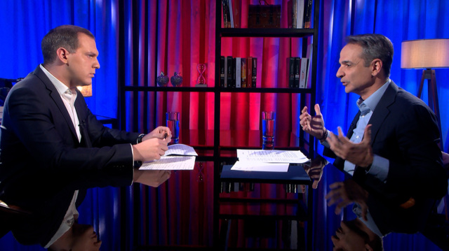 Mitsotakis to Protothema.gr: Tax relief for the middle class is coming ...