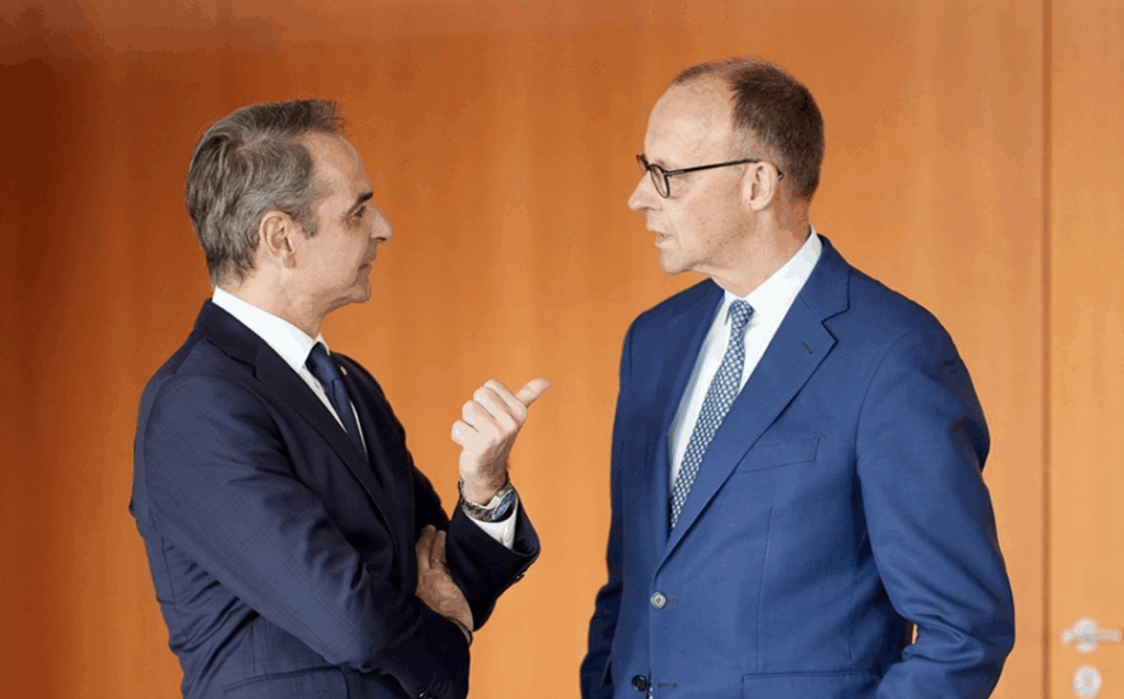 The secretive masonic handshakes: What do they mean? (photos ...