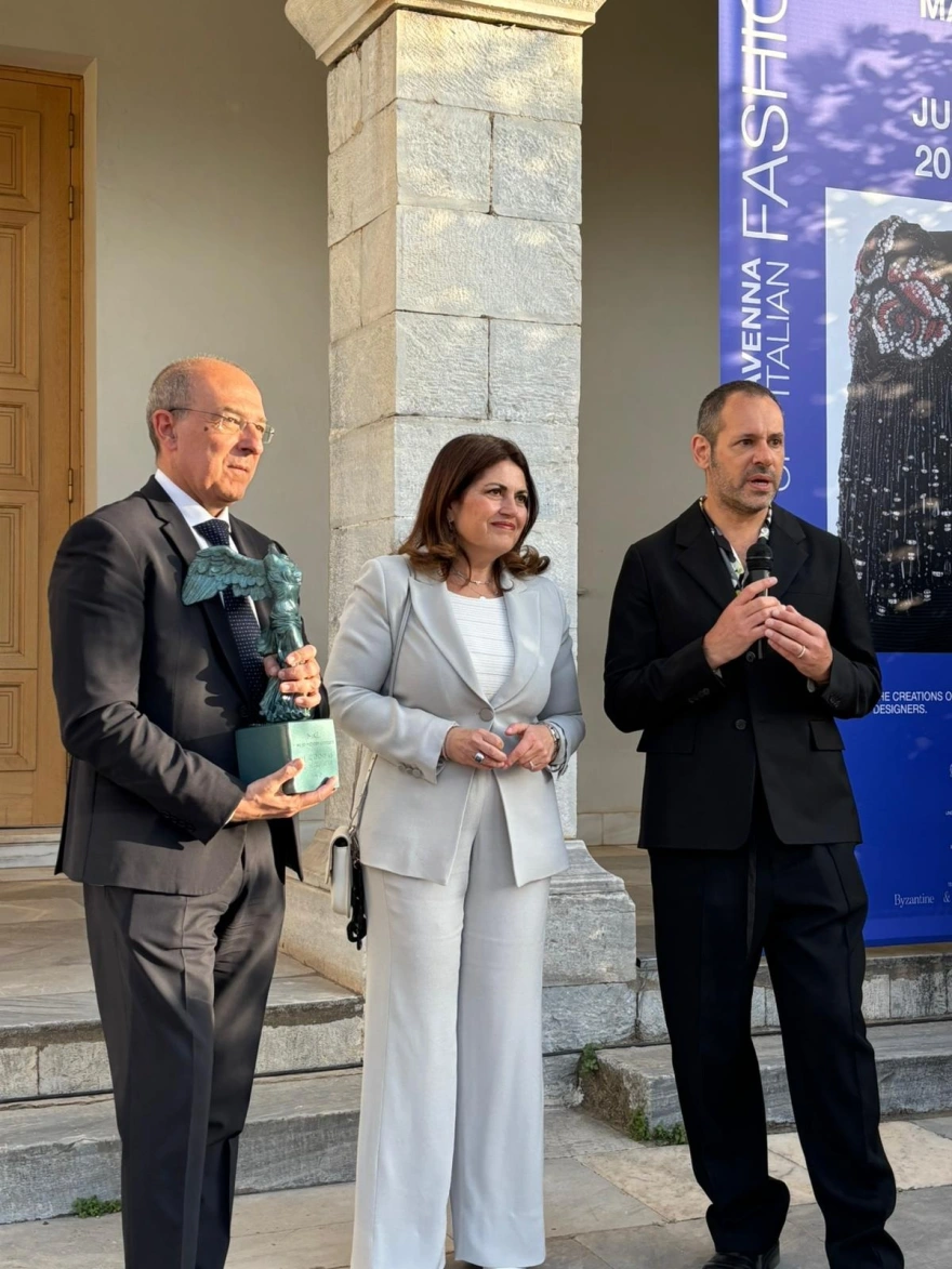 “Byzantium – Ravenna: Icons of Italian fashion” at the Byzantine and ...