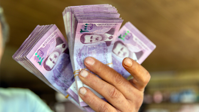 Syria ends its relations with Russia - Plans to print new currency in ...