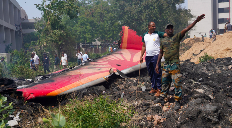 India: Air India Boeing 787 Dreamliner crashes – First ever for the ...