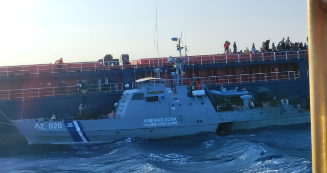 520 migrants rescued off Gavdos to Be Transferred to Malakasa camp ...