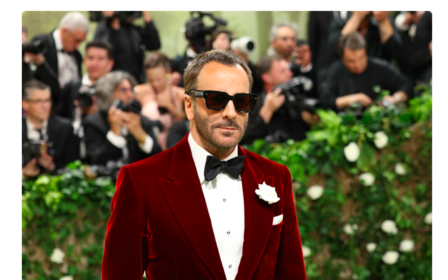 From the "block" of 1973 to the "flip phone" of the 90s and the ...