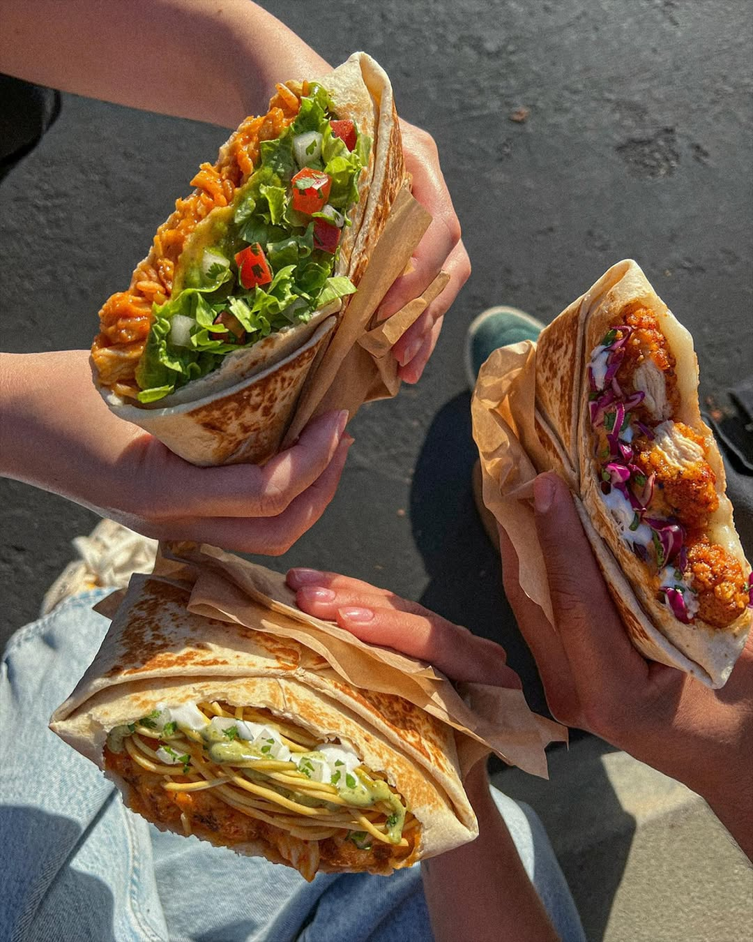 Jackaroo vs. Taco Bell: The street food showdown in Athens - ProtoThema ...