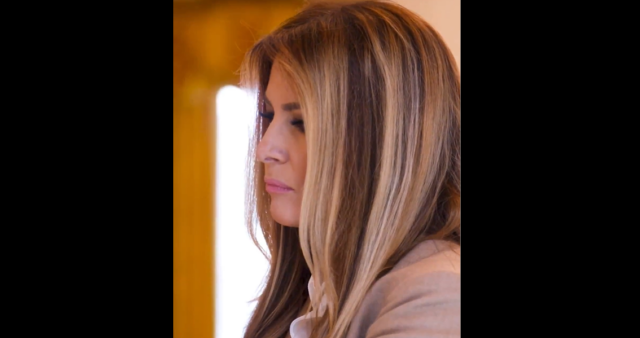 Melania Trump's video of the White House getting ready for Christmas ...