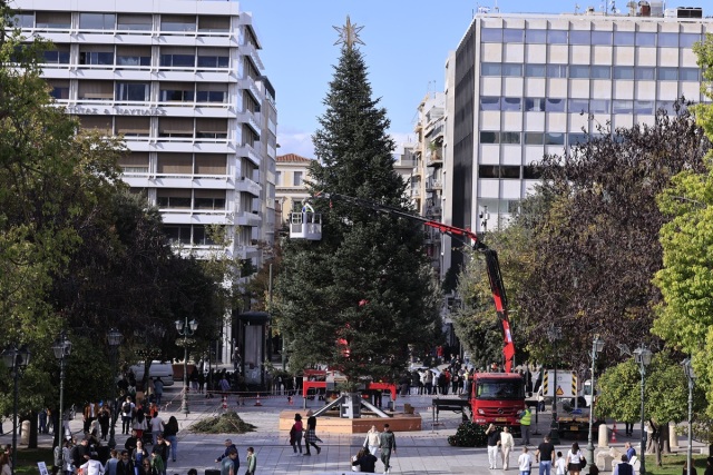 Tomorrow, Athens lights its Christmas tree at Syntagma Square ...