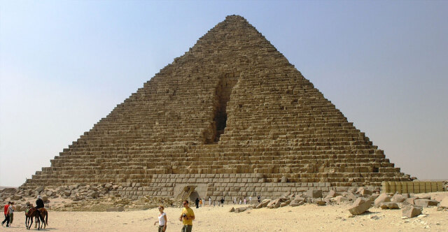 Researchers discover hidden passage in Egypt’s 4,500-year-old pyramid ...