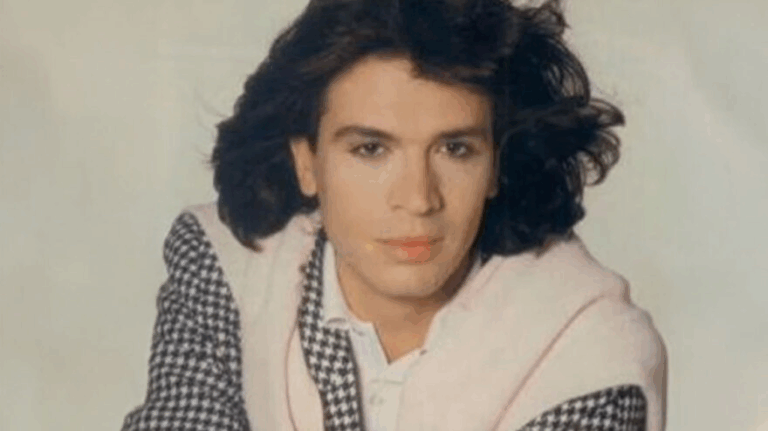 Billy Bo: The first famous Greek to die of AIDS – His humble childhood ...