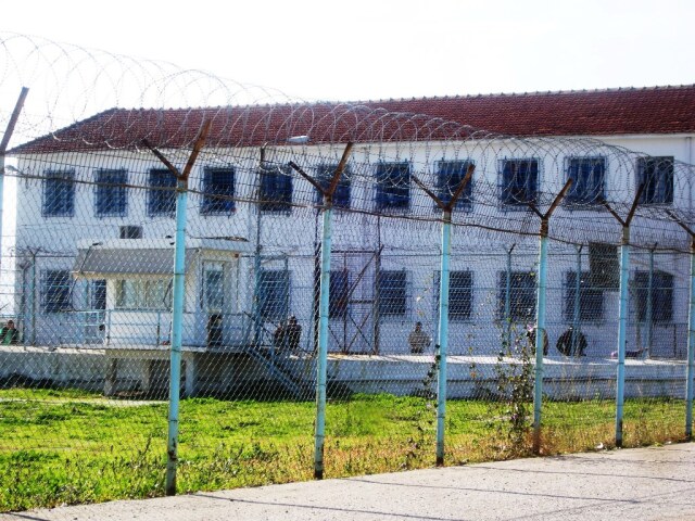Tuberculosis cases confirmed at Kassaveteia Prison and in Volos ...