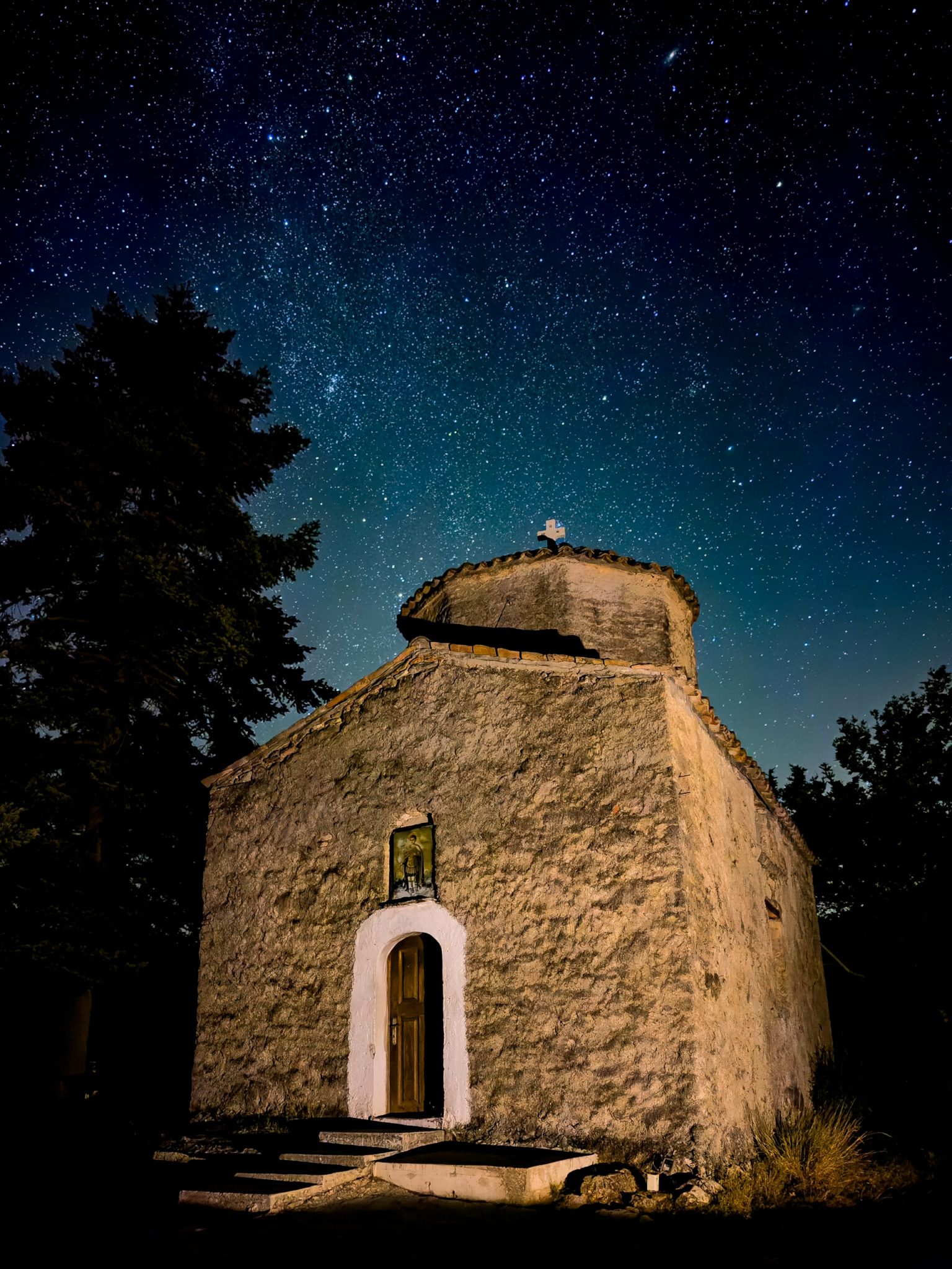 The sky is selling: The top spots in Greece for astrotourism ...