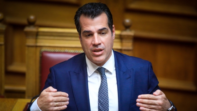 1,000 asylum revocations by June, announces Thanos Plevris - ProtoThema ...