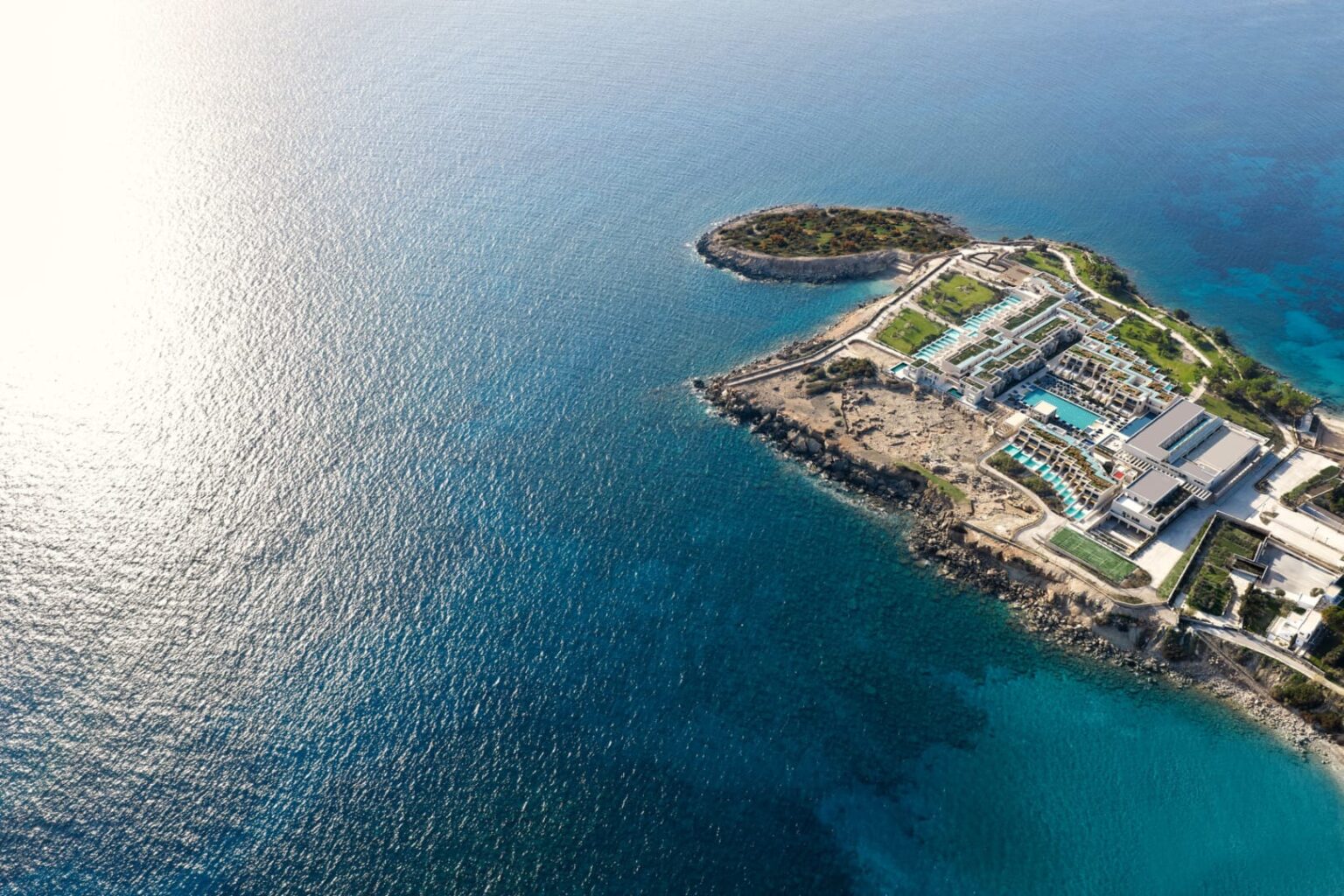 Five new five-star hotels in Greece - ProtoThema English