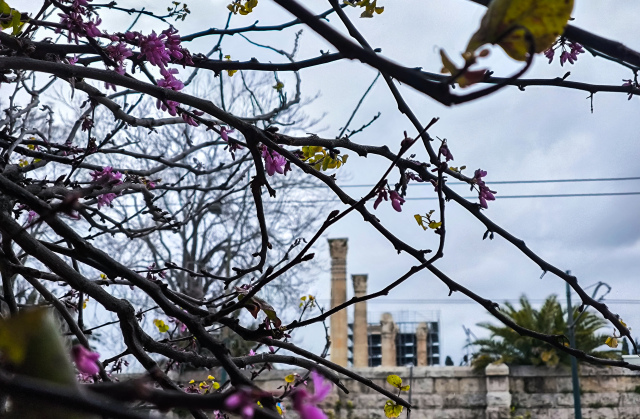 Unsettled weather today with a slight drop in temperature, where it ...